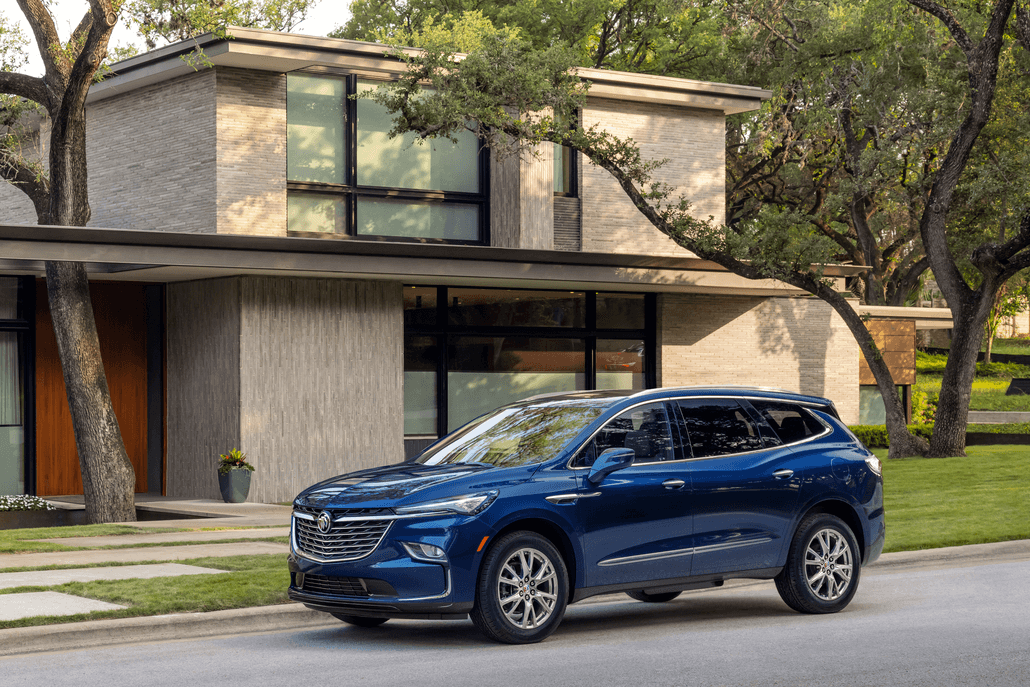 Buick Enclave vs Genesis GV80 - 2024 Midsize SUV Model Comparison