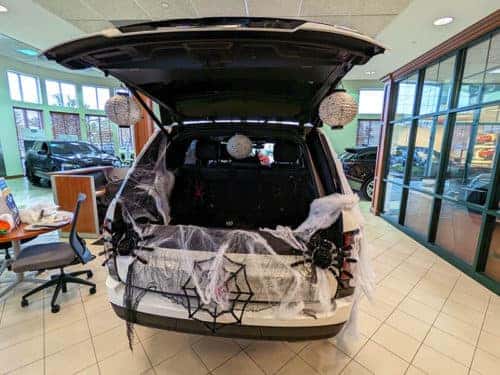 How to Decorate Your Land Rover For Halloween | Land Rover Naperville