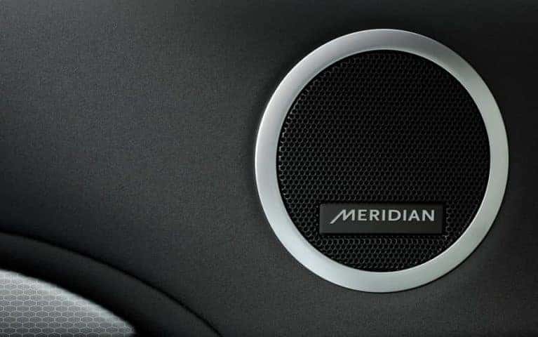 WHAT ARE MERIDIAN SOUND SYSTEMS, AND WHICH LAND ROVERS FEATURE THEM ...